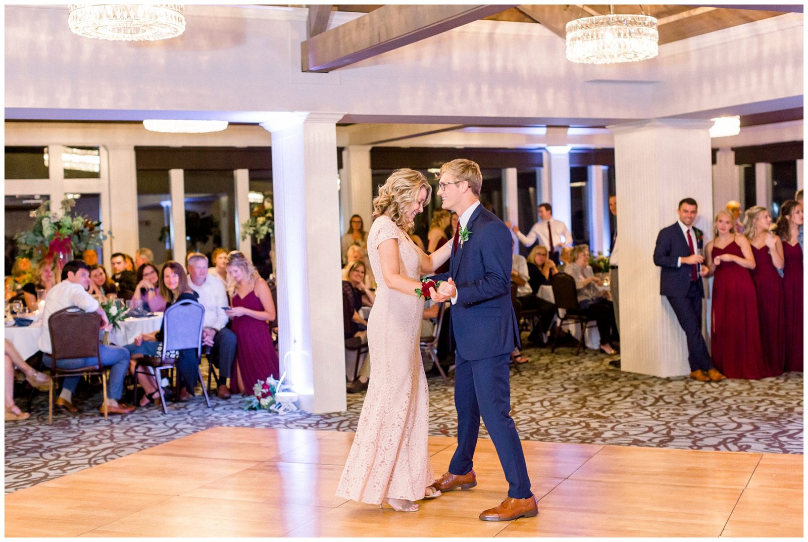 Fall Wedding at The Golf Club at Little Turtle Wedding | Columbus, Ohio