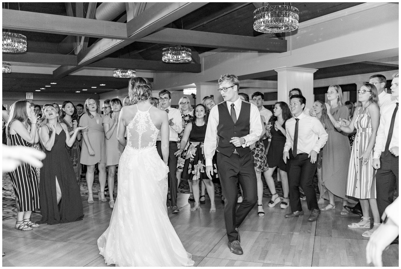 Fall Wedding at The Golf Club at Little Turtle Wedding | Columbus, Ohio